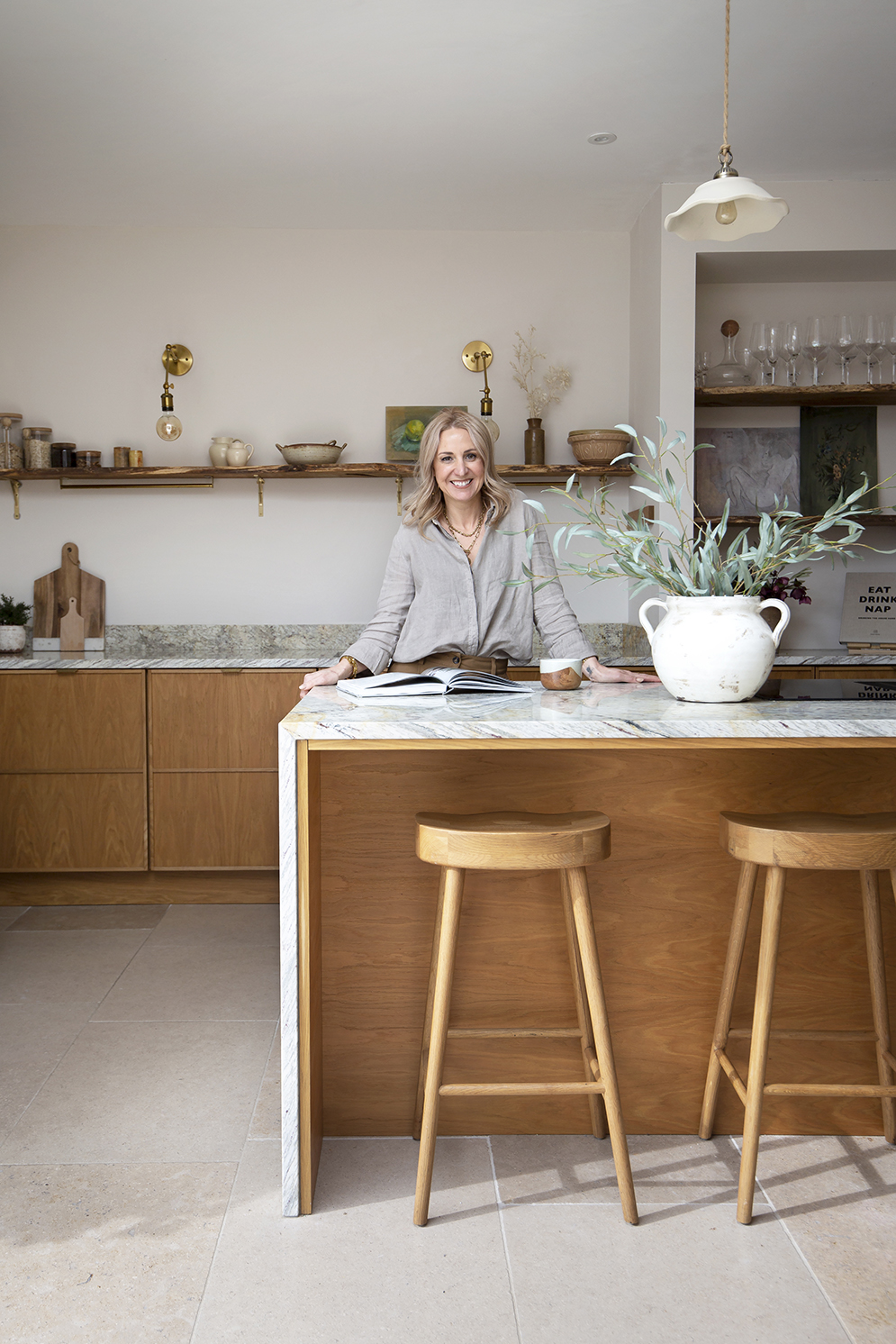 Creating An Oak Kitchen With Dijon Limestone (Case Study)